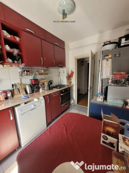 Pacurari- Alpha Bank 2 camere decomandat mobilat si utilat, 75.000 eur ...