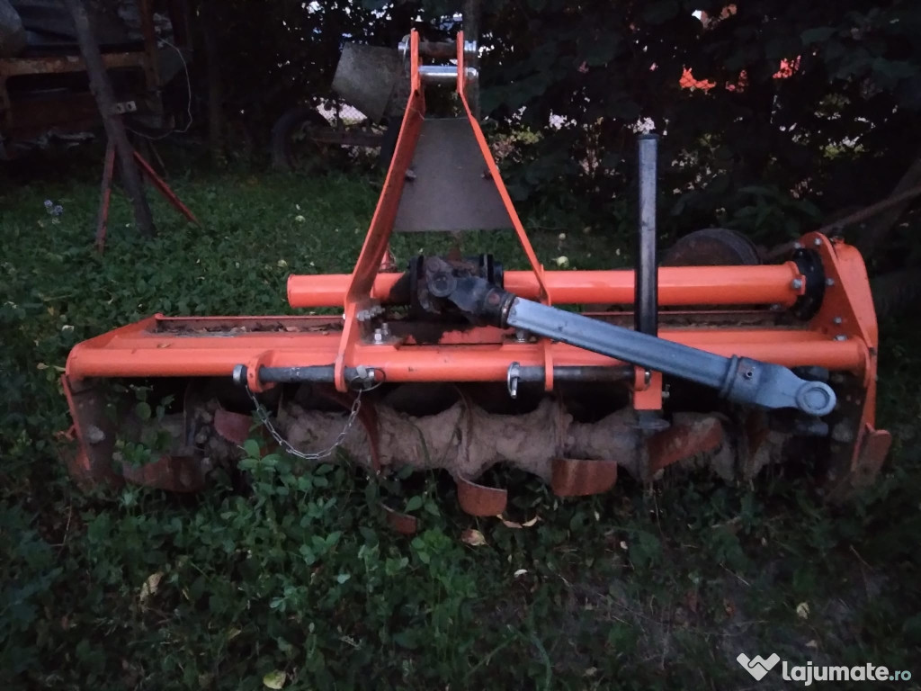 Tractor japonez kubota 4x4 17 cai cu freza și plug