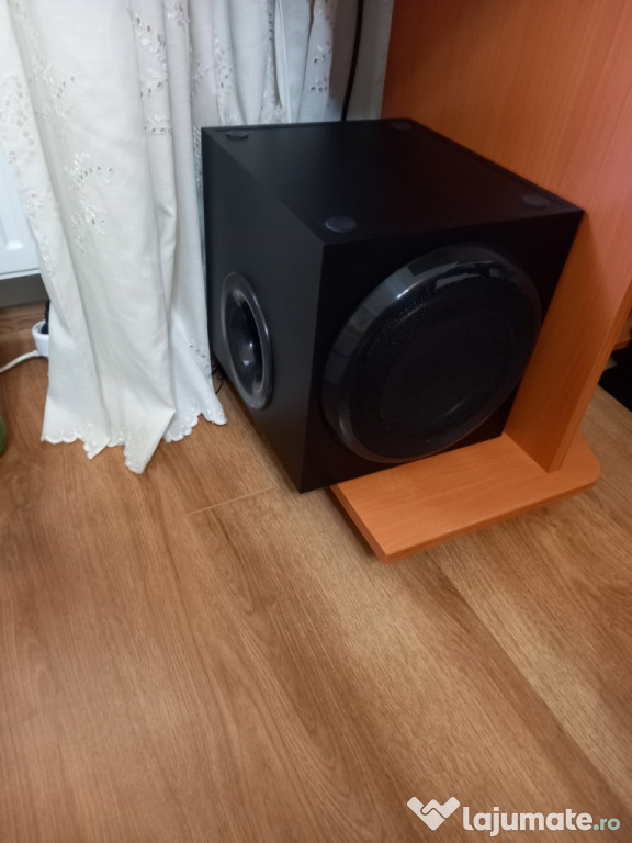 Logitech z906