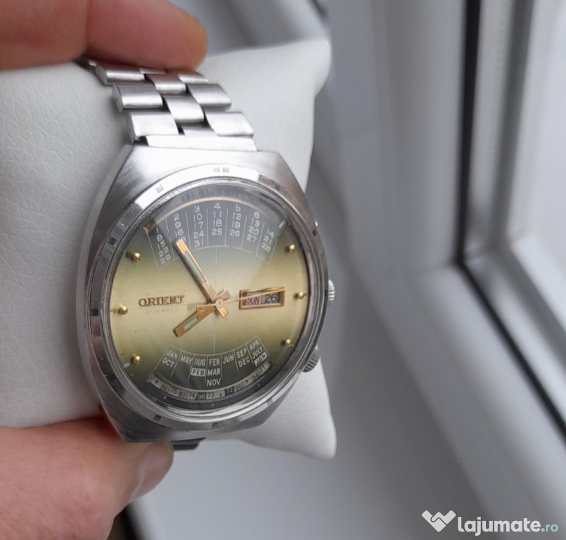Ceas Orient Multi Year Calendar din anii '70 primul model