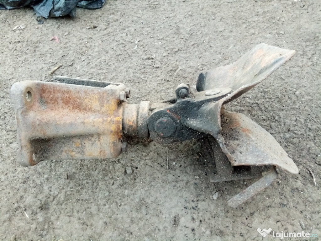 Cupla de tractor automata pentru remorca