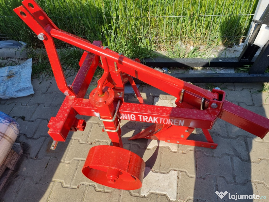 Plug tractor 2 brazde pentru tractoare 15 .25 cp 1850 lei