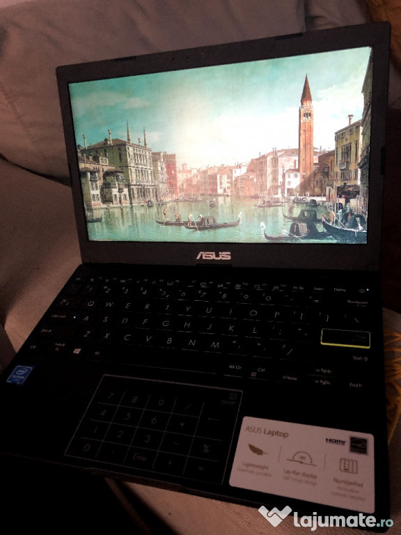 Laptop Asus mini- nou, Windows 11