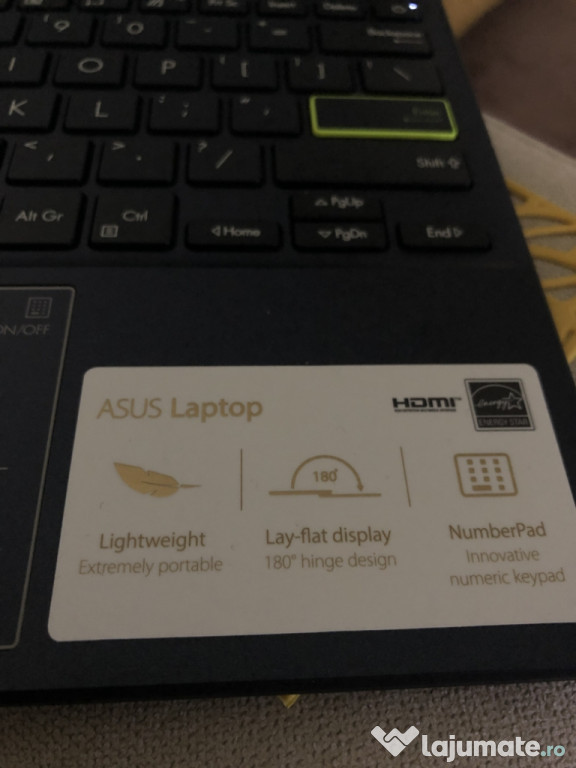 Laptop Asus mini- nou, Windows 11