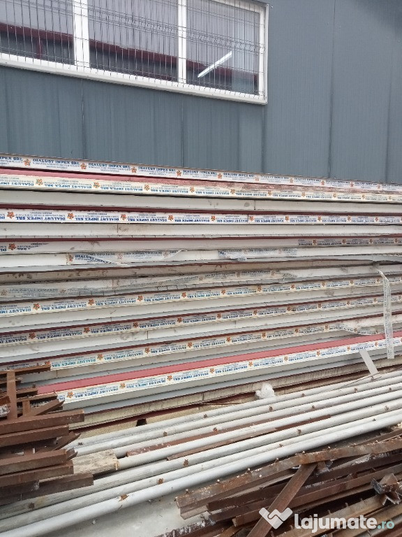 Panouri sandwich cu polistiren pentru acoperis