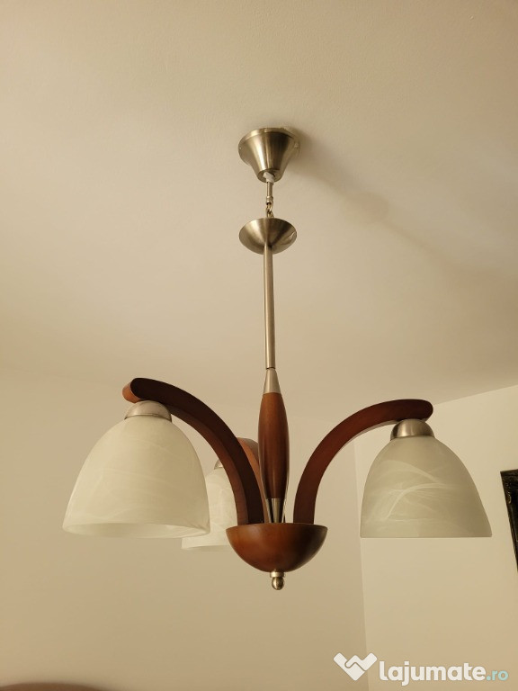 Lustre si lampi pentru dormitor si sufragerie