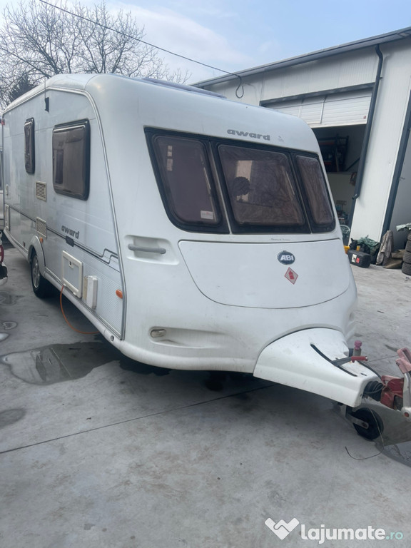 Remorca stema pentru închiriere