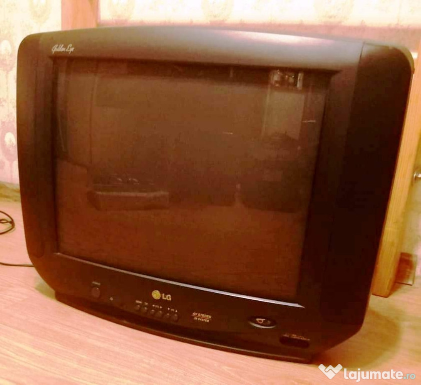 Statie radio .Ampĺificator cu lampide putere 500w