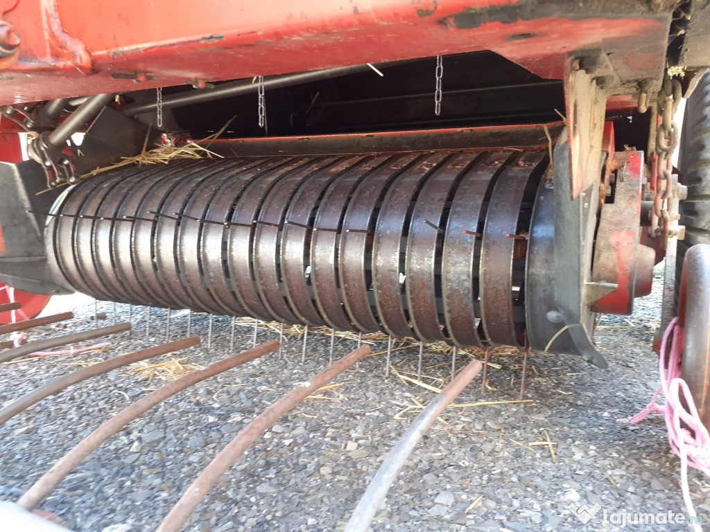 Presa baloti rotunzi Krone Kr 160, balotiera tractor