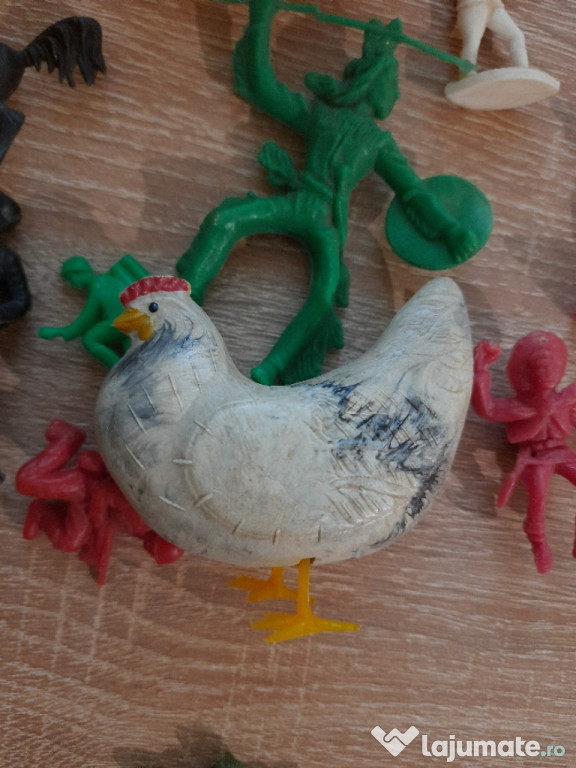 Jucarii vechi romanesti si straine