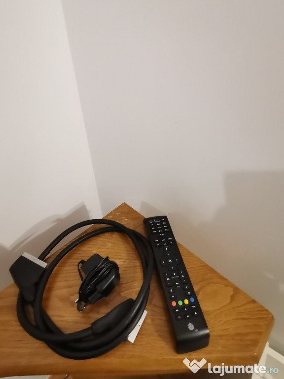 Vând echipamente de recepție Focus Sat Kit receptor satelit smard card ...