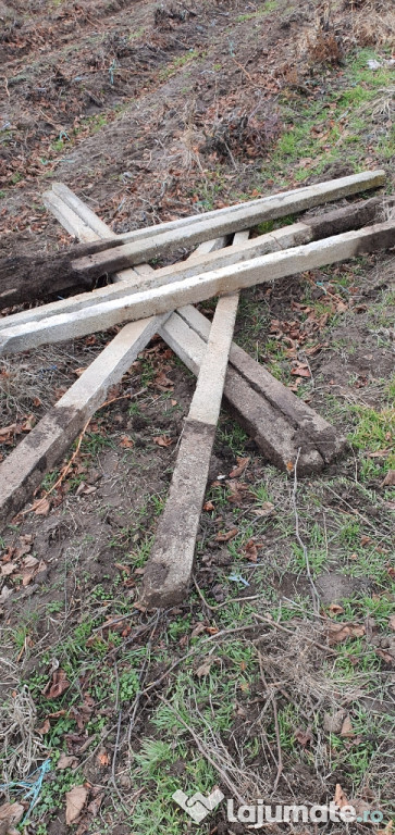 Vând spalieri de vie din beton