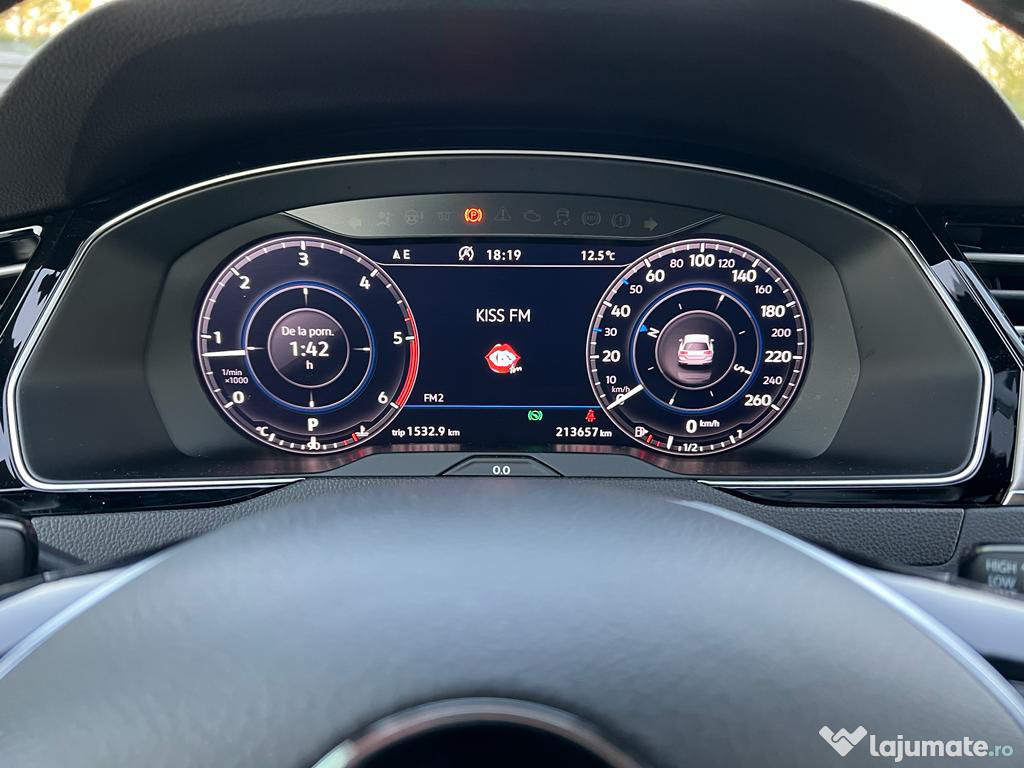 VW Passat 2.0 Tdi R-Line Digital Cockpit Faruri Matrix